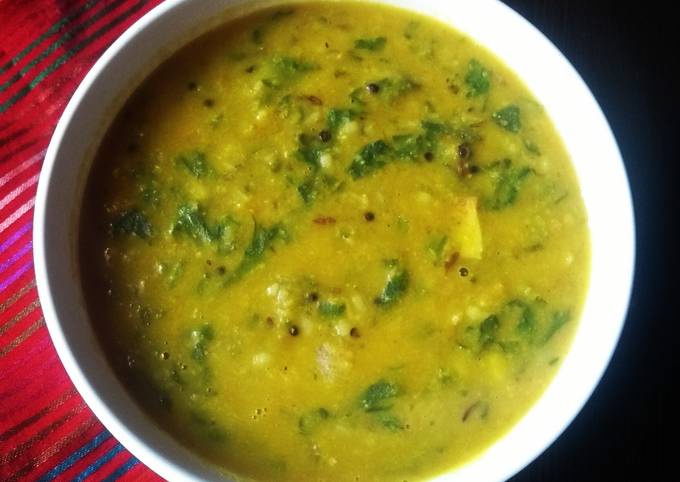 Spinach Moong Dal Recipe by sushcookss - Cookpad