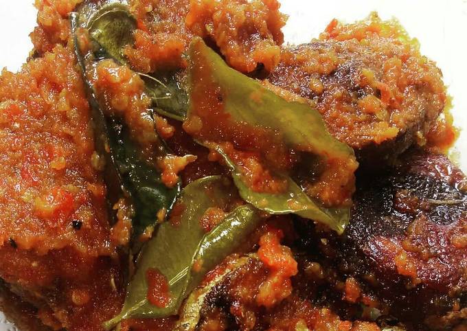 Resep Balado ikan tuna oleh Mimi ayu - Cookpad