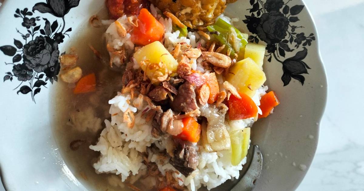 Resep sop daging enak, gurih & mudah: Sajian bergizi!
