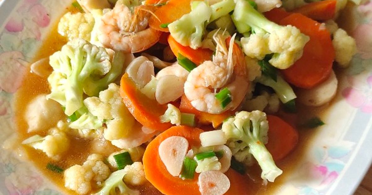 Resep capjay wortel bunga kol rumahan enak dan mudah - Cookpad