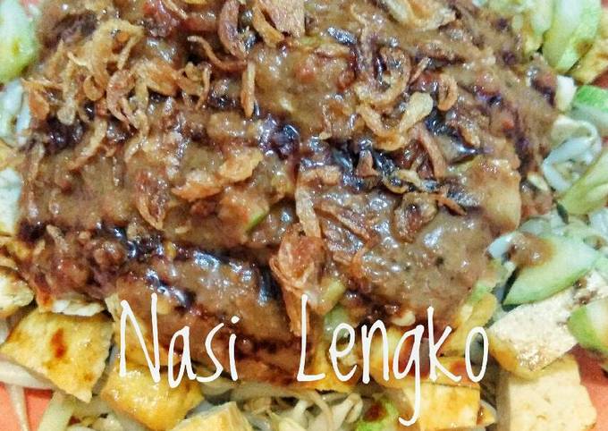 Resep Nasi Lengko Sederhana oleh Pawon Bugge - Cookpad