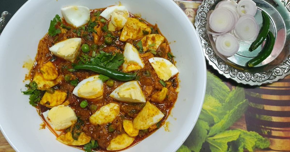 Dhaba Style Palak Chicken Bharta Recipe by Kumkum Chatterjee - Cookpad
