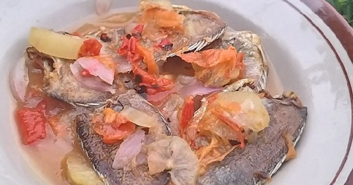 Resep Ikan Asin Sepat Cacapan Belimbing Wuluh oleh Roro Woelan - Cookpad
