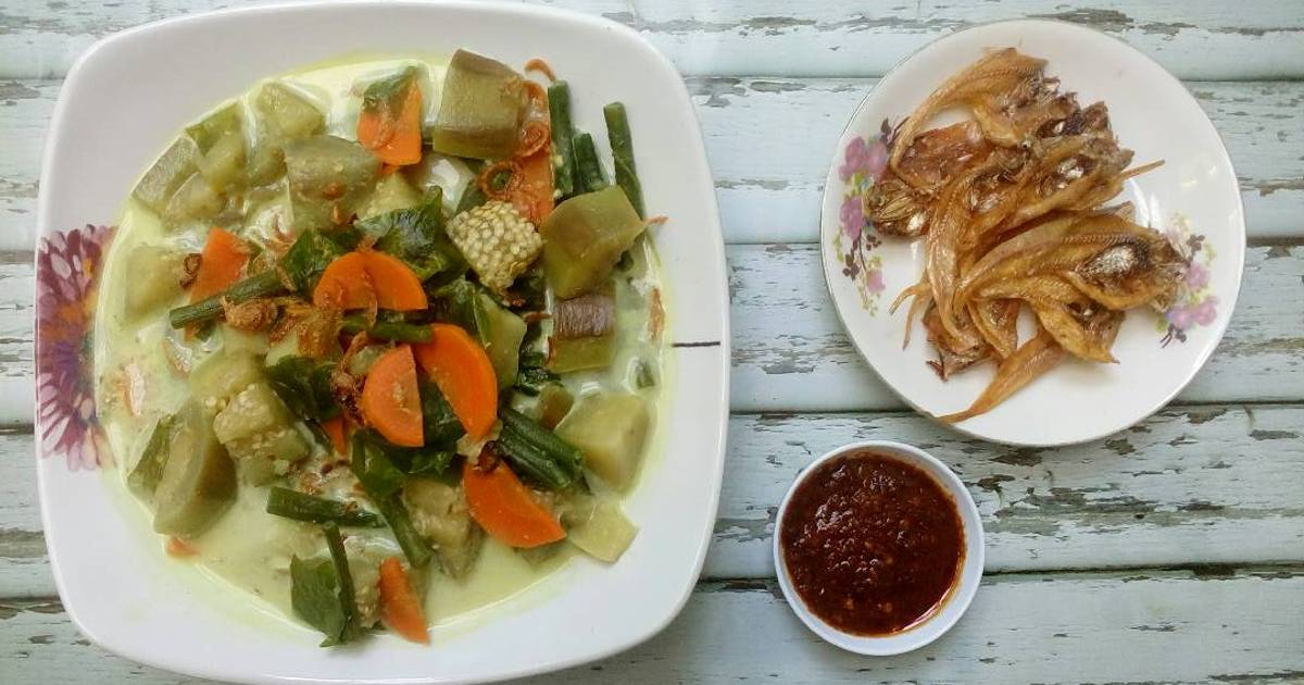 Resep Lodeh Soto Terong Daun So (Daun Melinjo) oleh mimidini - Cookpad