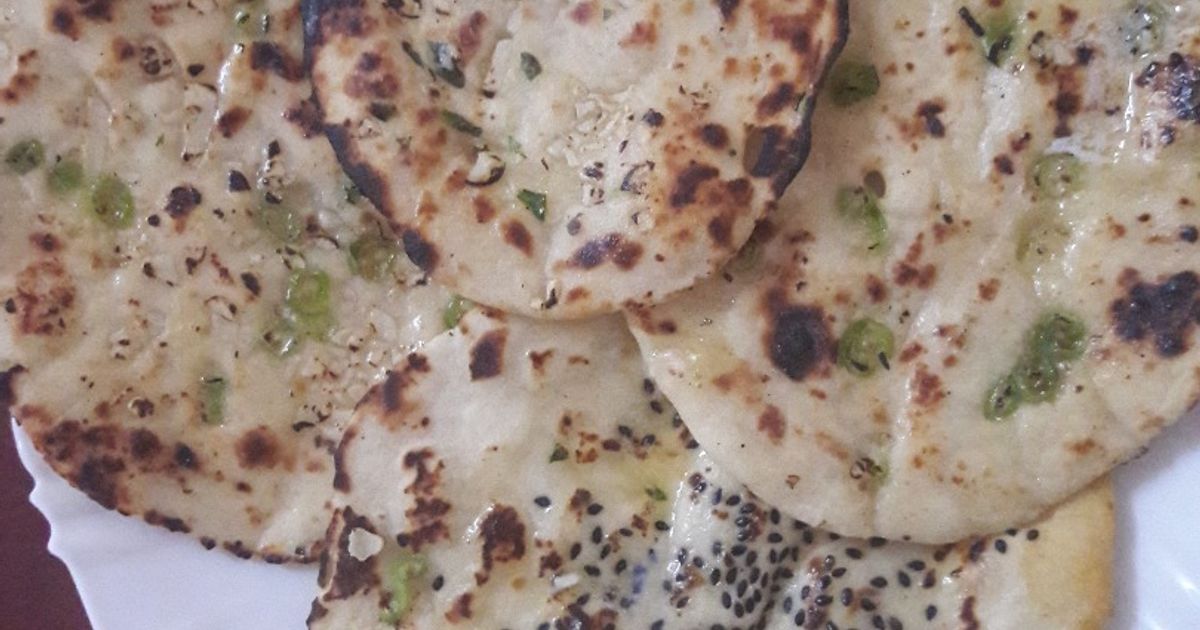 Naan Recipe by Nilam Piyush Hariyani