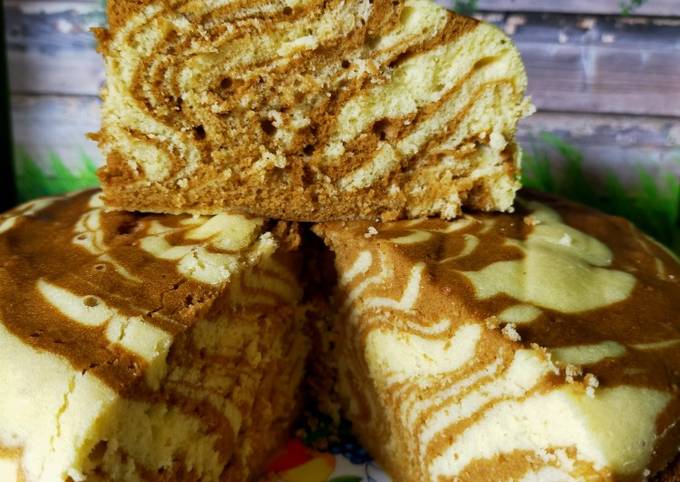 Resep Bolu Marmer Mocca oleh Dian Hartari (pawonwenak) - Cookpad