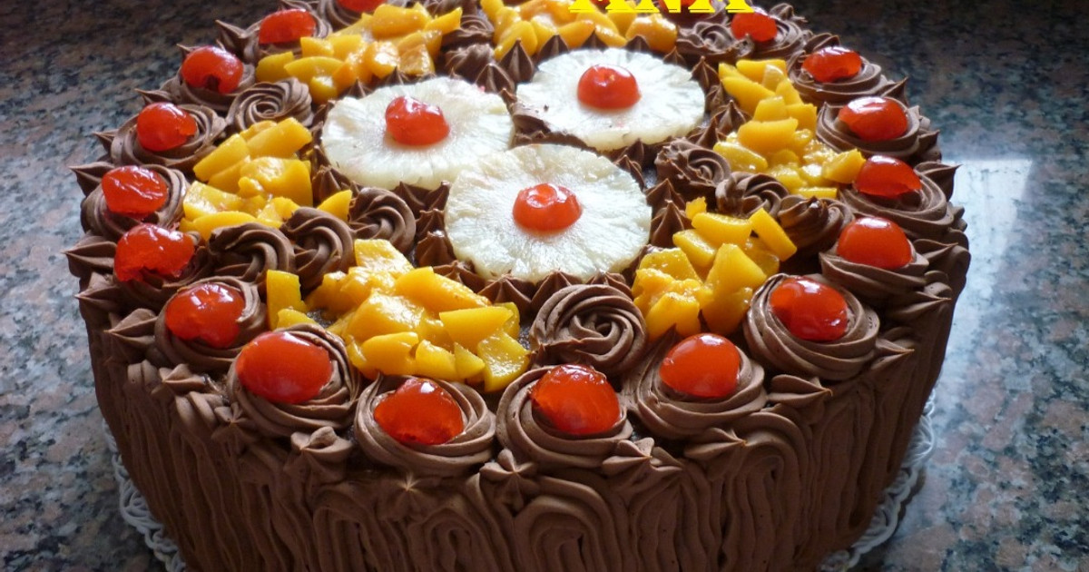 Torta Rellena De Crema Con Dulce De Leche Y Frutas Receta de GRINGA