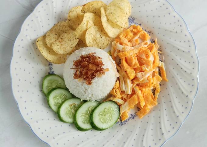 Resep Nasi Uduk Rice Cooker oleh Isnawati - Cookpad