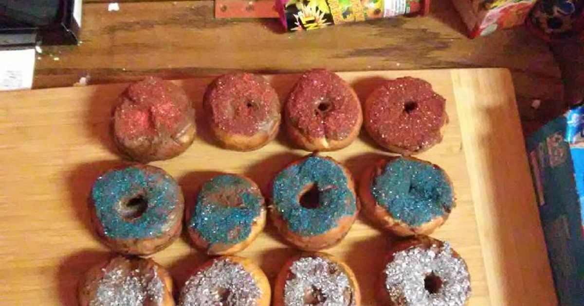 Darius' Delicious Doughnuts Recipe By Darius Fields