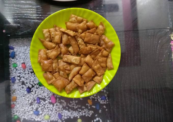 Matar cheese bit Recipe by nkm - Cookpad