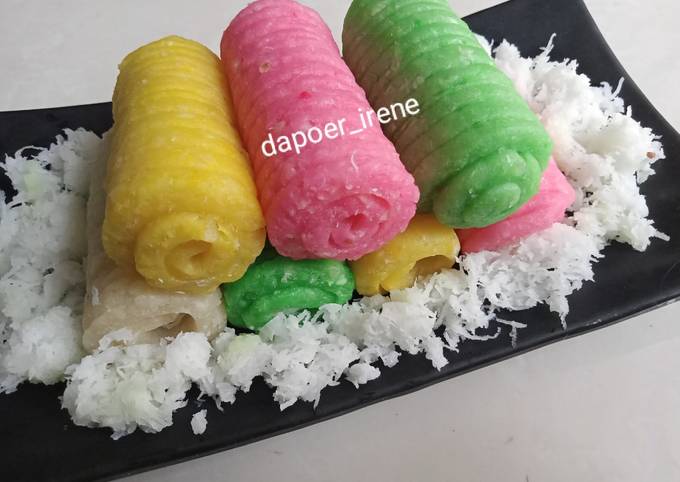 Resep Gethuk lindri (gethuk singkong) oleh Ade Irene - Cookpad