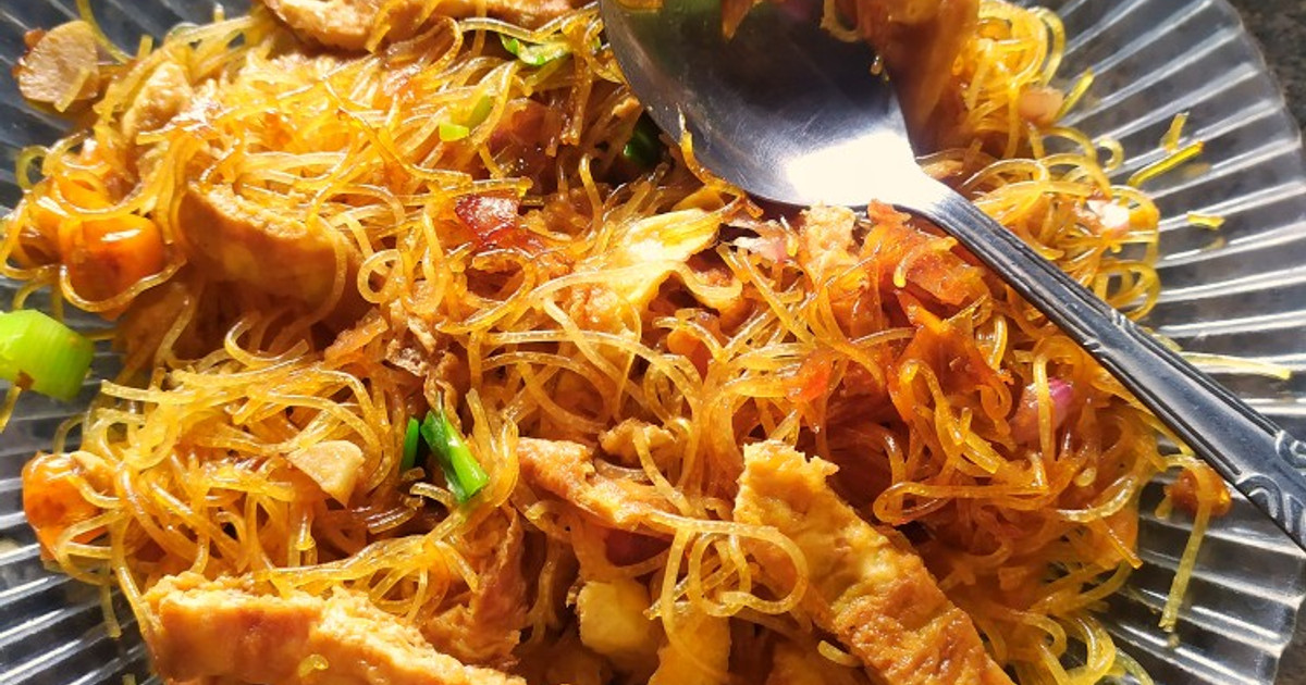 Resep Oseng Bihun Telur Dadar oleh Saluna Mahira - Cookpad