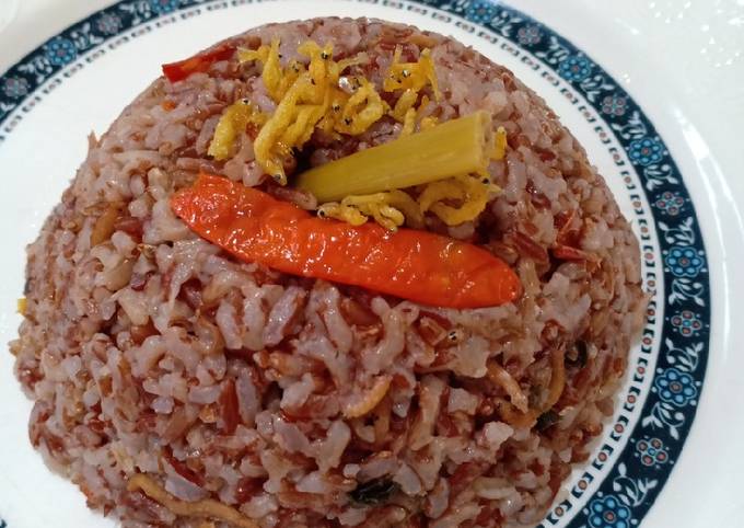 Resep Nasi Merah Liwet Rice Cooker oleh iola-v - Cookpad