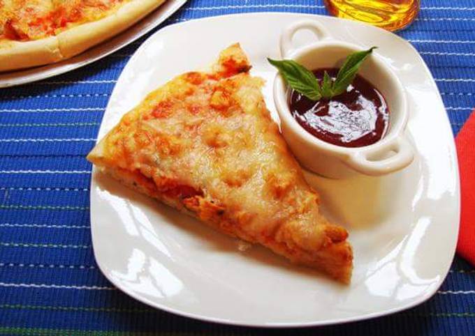 Pizza con pollo bbq Receta de Joych79- Cookpad