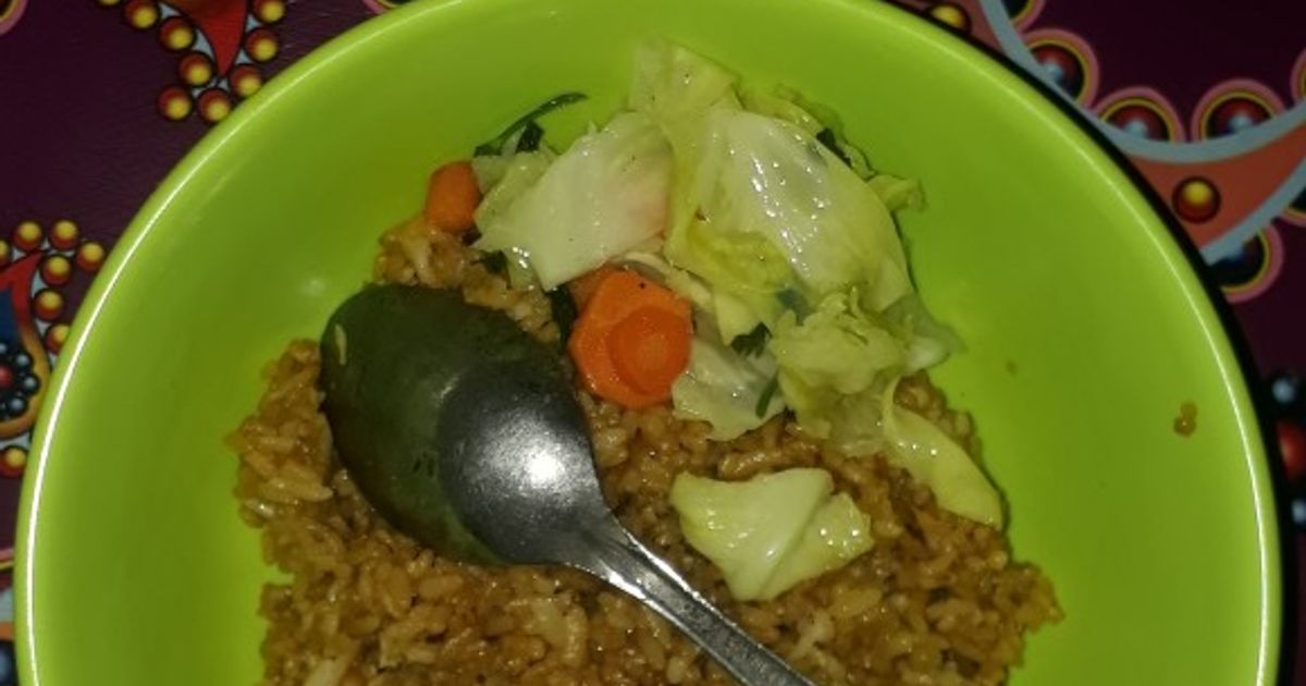 Resep 🍑Nasi Goreng Kecap + Sayur oleh Endar Winarsih - Cookpad
