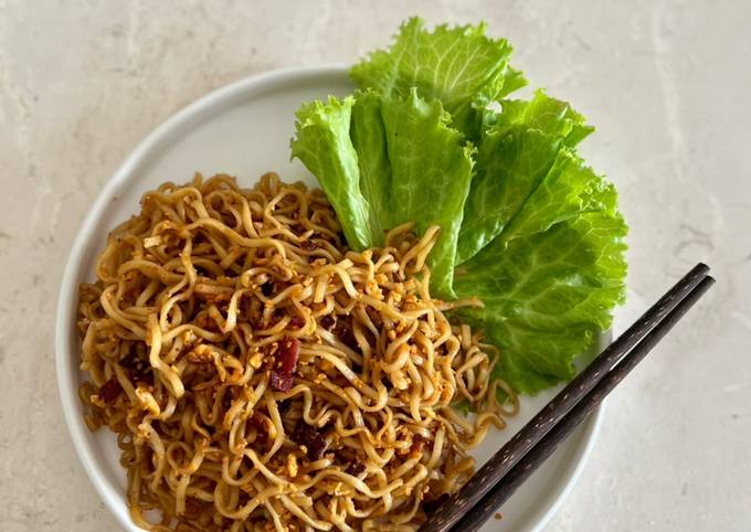 Resep Mie Goreng Smoked Beef oleh Dessy Febrina - Cookpad