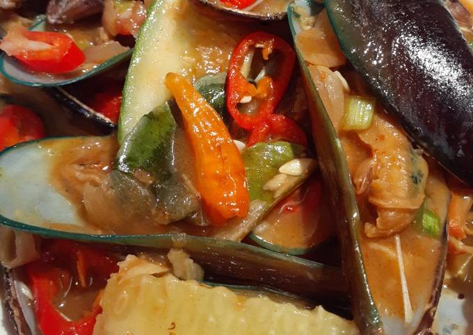 Resep Kerang ijo saus tiram oleh Leylita Kesty Hardjiyantie - Cookpad