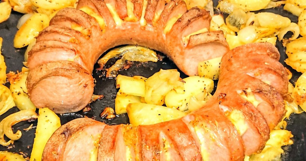 Svéd 🇸🇪 Hagyományos Tepsis Krinolin "Ugnstekt Falukorv" | Kathleen ...