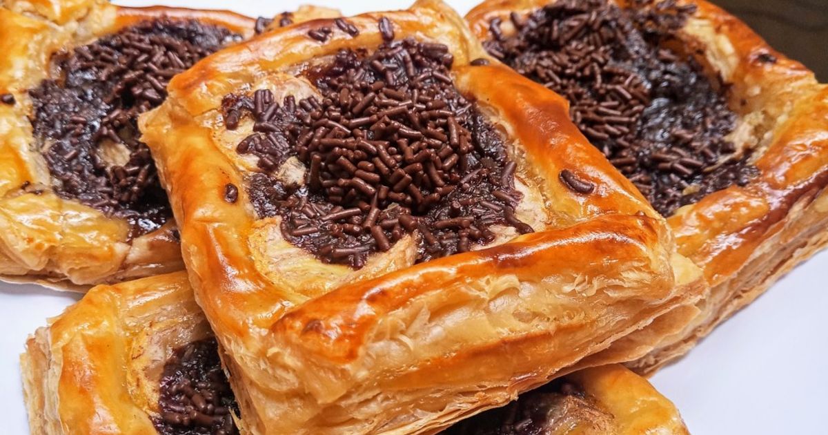 Resep Choco Banana Puff Pastry oleh Iswati Tamseg - Cookpad