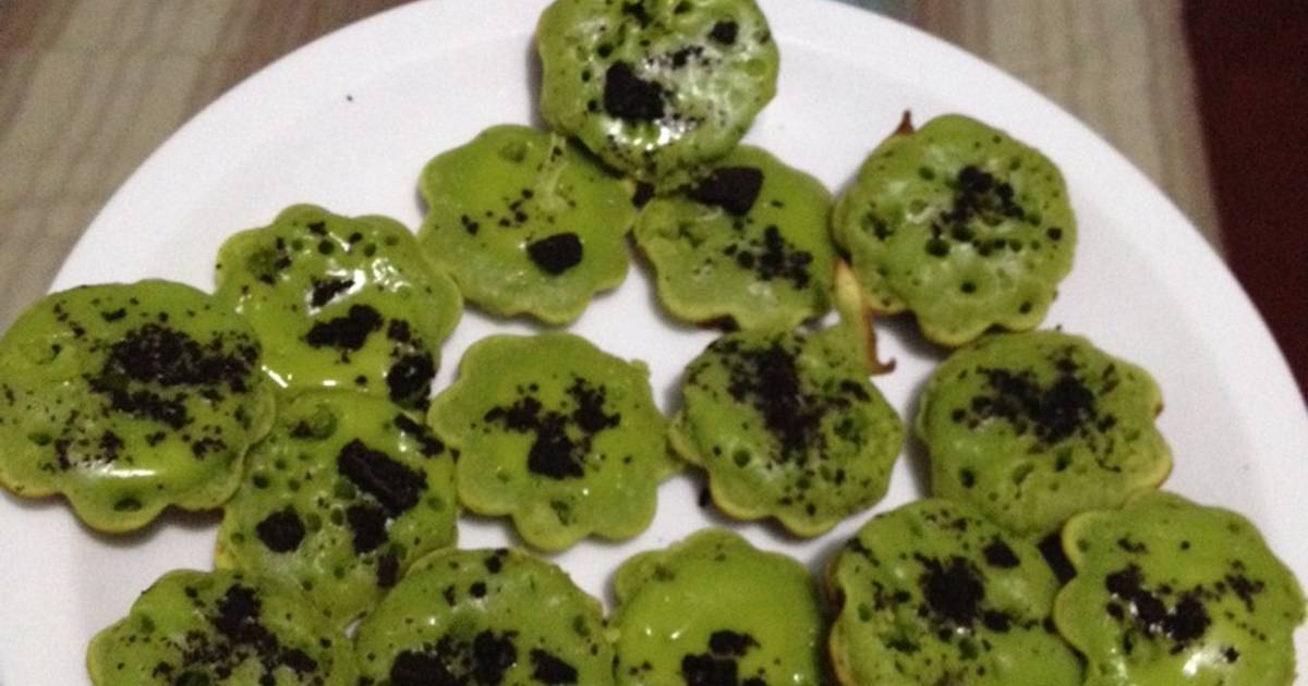 Resep Kue cubit green tea oreo oleh aida ismawati afiva - Cookpad