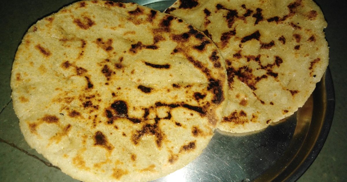 Dhairya Makwana દ્વારા રેસીપી મકાઈ જુવાર ના રોટલા (Makai Jowar Rotla ...