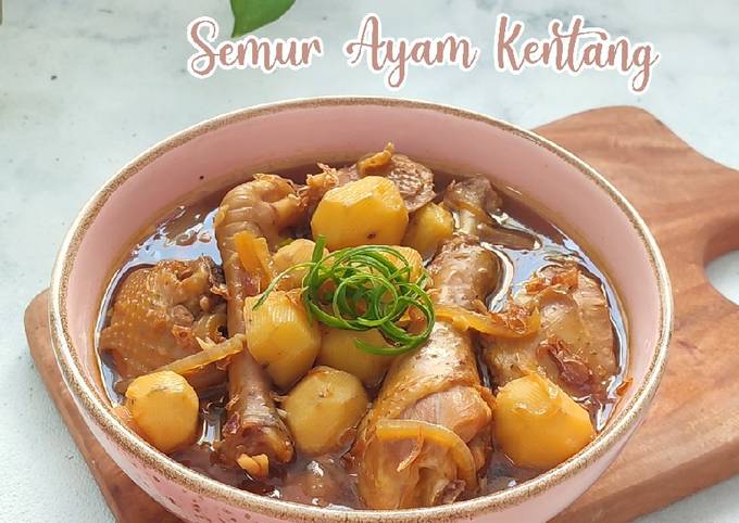Resep Semur Ayam Kentang oleh Laila_Huang - Cookpad