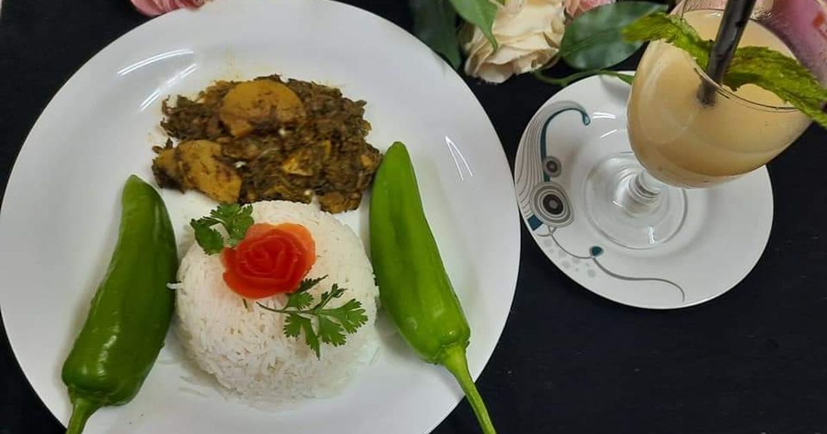Palak,Methi, Soya Saag N Aloo With Amrood Ka Juice Recipe by Naila Asif ...