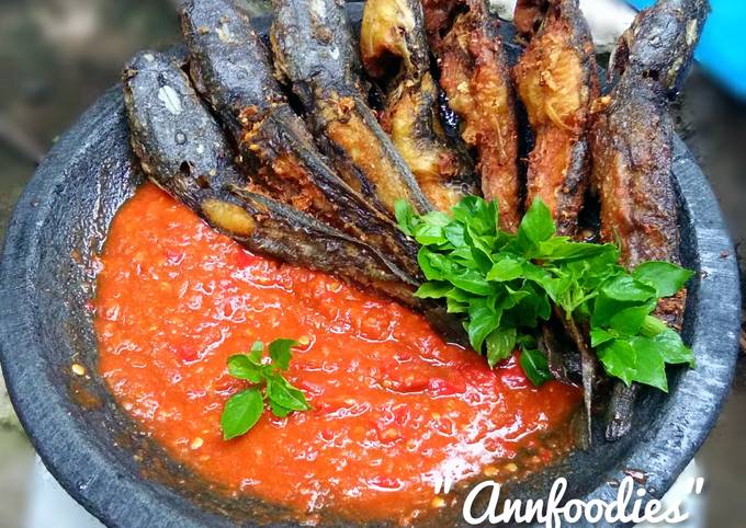 Resep Pecel Lele enak oleh Annfoodies - Cookpad