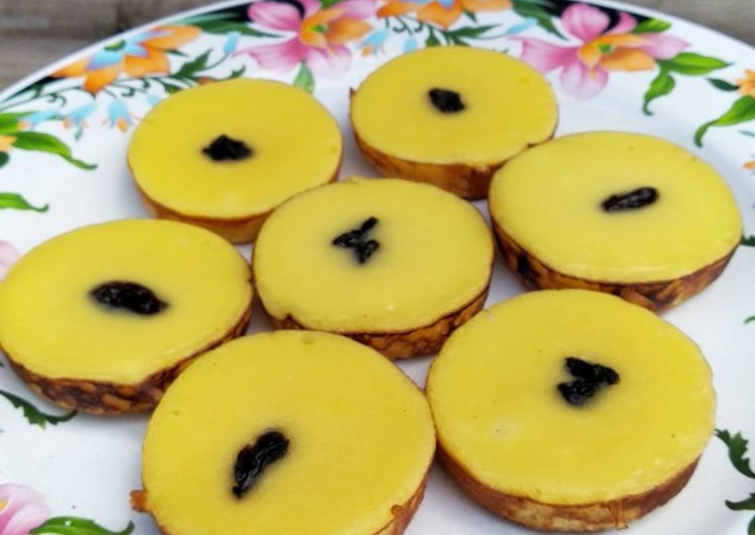 Resep Kue lumpur kentang oleh umi unai - Cookpad