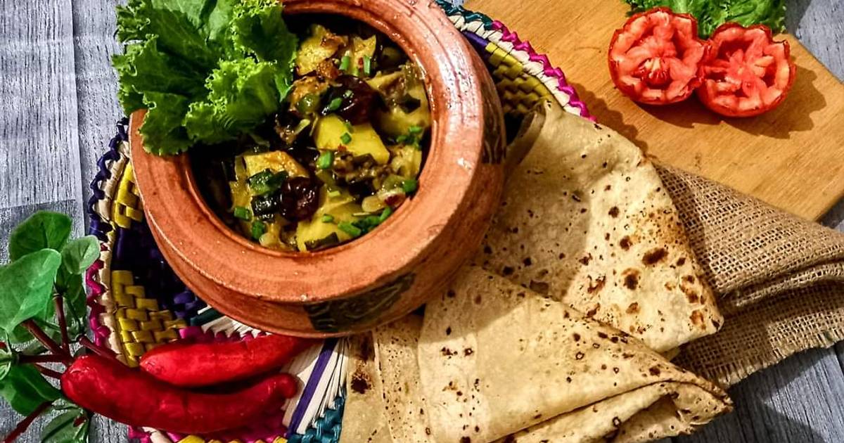 Aloo Spring onion Bhujya Recipe by asma syed - Cookpad