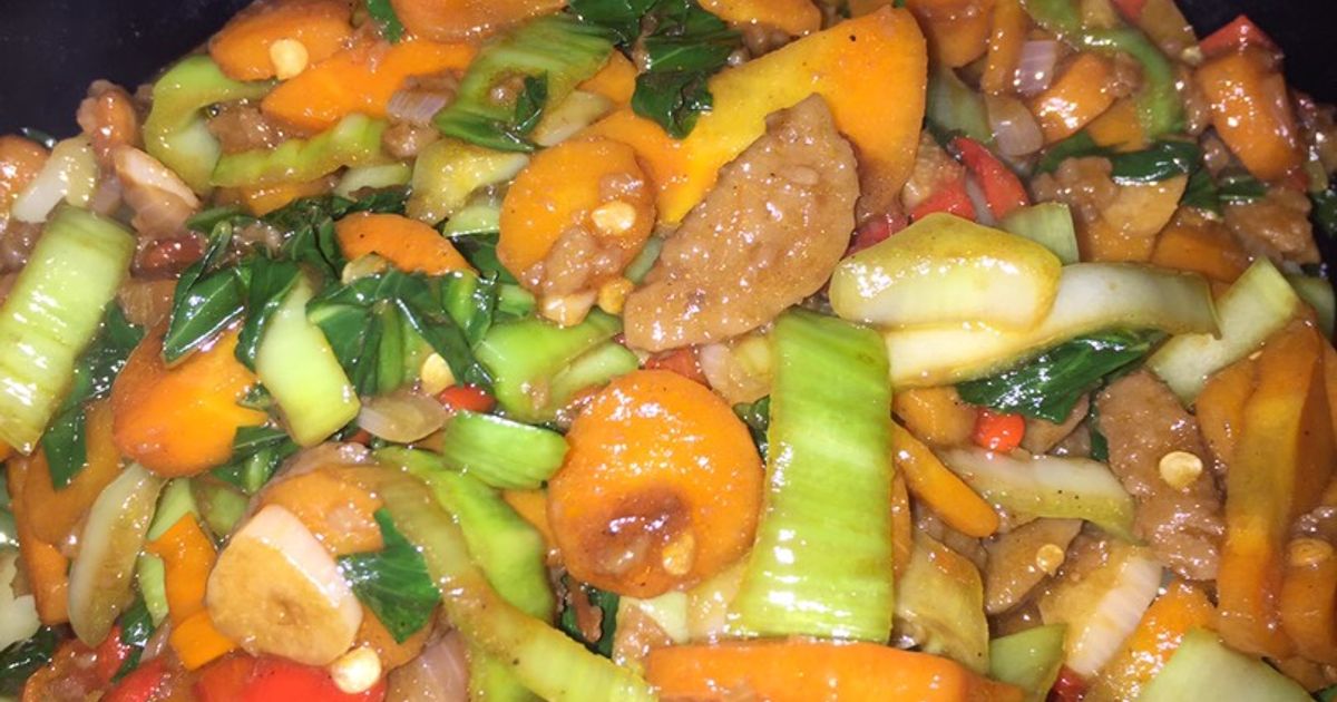Resep Oseng Wortel Sawi Pentol 🧡 oleh amirah ghassani - Cookpad