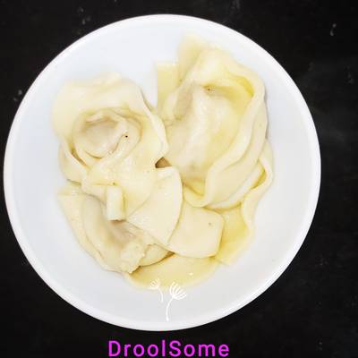 Boiled wonton momo Recipe by Vaish Foodie Love - Cookpad