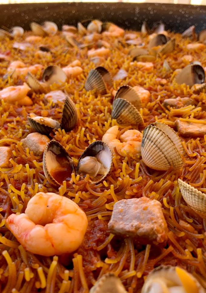 Fideuá fideo fino Receta de Antonio Moreno- Cookpad