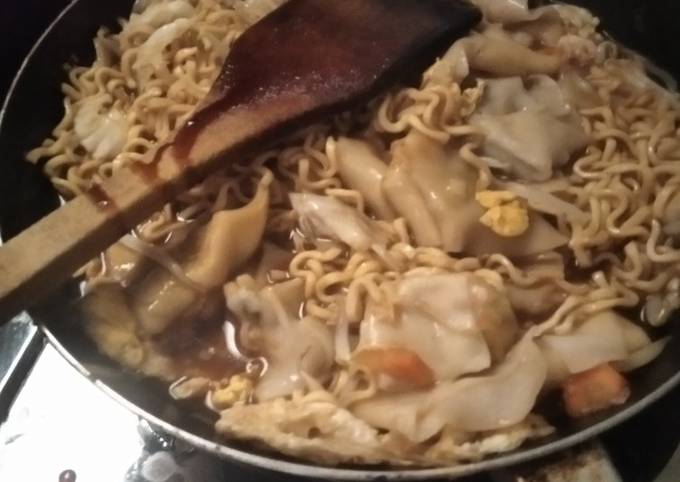 Resep Mie Goreng Siomay Kuah oleh Ummi Sholah & Hanin - Cookpad