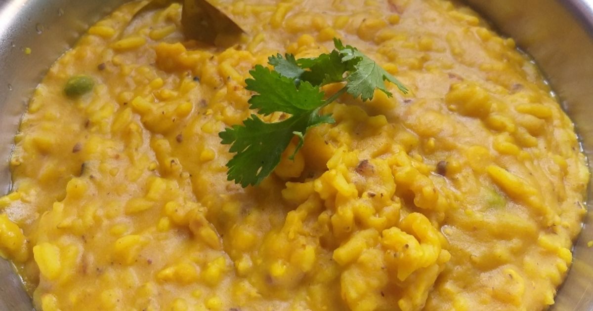 Moong Daal Khichdi Recipe by Munmi Barman - Cookpad