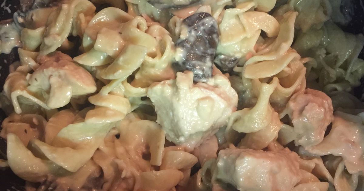 Slow Cooker Chicken Stroganoff Recipe by Amanda Lockwood