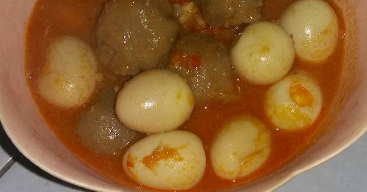 Resep Bakso Sapi Telur Puyuh Bumbu Bali oleh Nadya Ayu Paramita - Cookpad