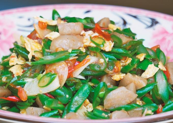 Resep Tumis Buncis Telur Bakso Saos Tiram oleh MamilEns - Cookpad