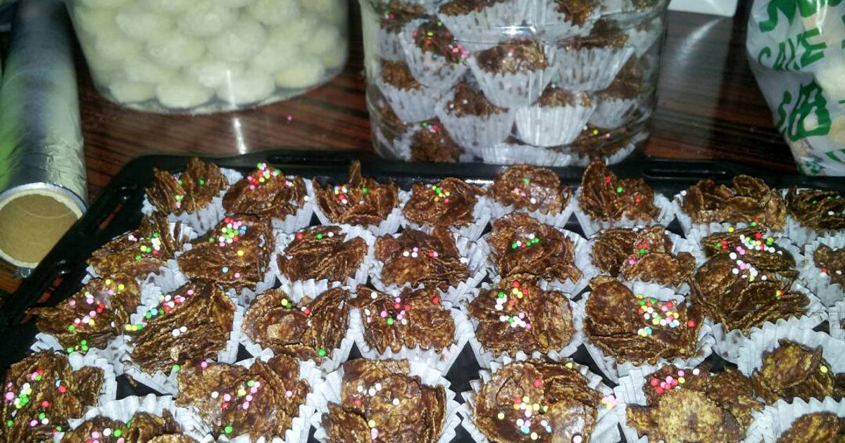 Chocolate cornfLakes ♡ Recipe by annelynn - Cookpad