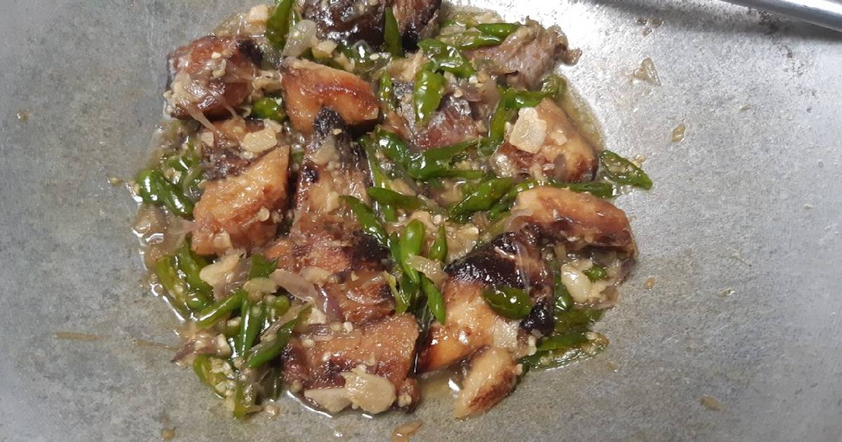 Resep Ikan cucut asap pedas oleh Tika Soedarmo - Cookpad