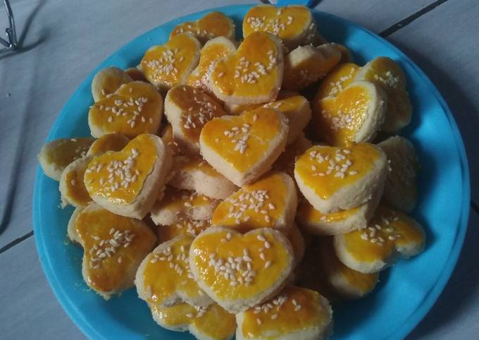 Resep KUE KACANG LEBARAN LEMBUT KACANG BANGET oleh Bellaparkjm95 - Cookpad