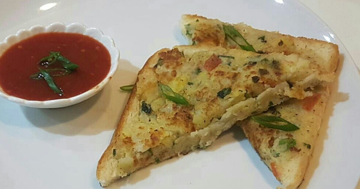 Aaloo Toast Recipe by Humaira Saleem - Cookpad