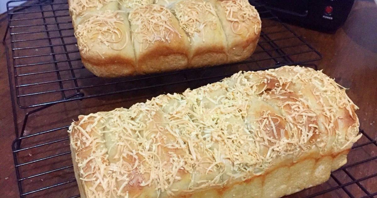 Resep Herman Milk Cheese Bread oleh Andina Novitariany - Cookpad