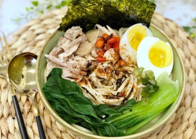 Resep Ramen Kilat 🍜 oleh Mega Wardana - Cookpad