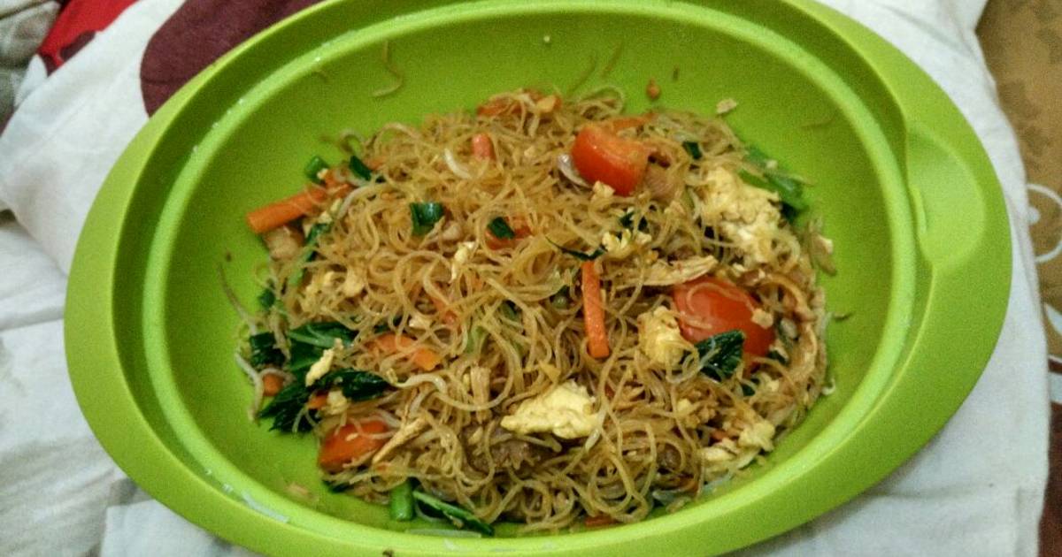 Resep Bihun Goreng Sayuran oleh Ayu Ratna Angela - Cookpad