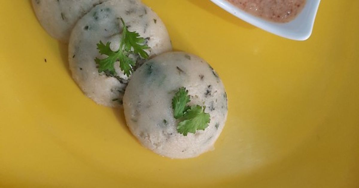 Rawa Idli With Peanut Chutney Recipe by Naheed Alam - Cookpad