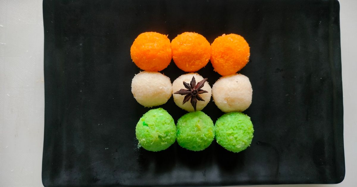 Tri Colour Coconut Ladoo Recipe by Jigisha Modi - Cookpad