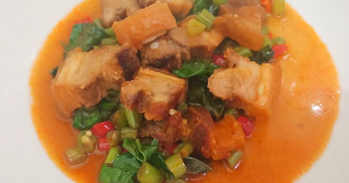 Resep Pad Ga Prao Moo Krob (ผัดกระเพราหมูกรอบไข่ดาว) oleh A. Evelyn ...
