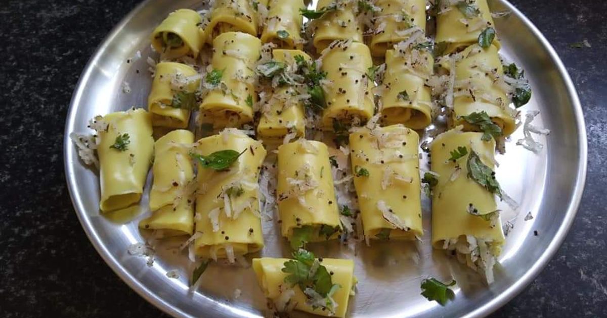 Stuffed Khandvi Recipe by Jagruti Manish (Dalwadi) Shah - Cookpad