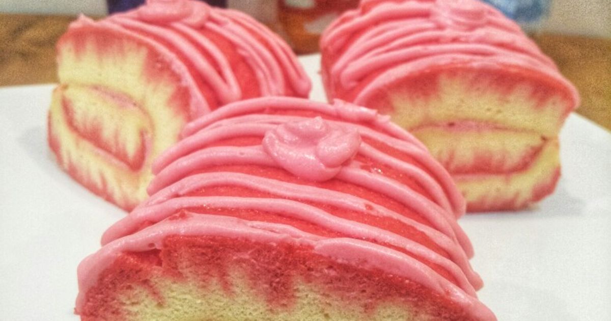 Resep 155. Hurricane Swiss Roll Cake oleh Arti Winarni - Cookpad